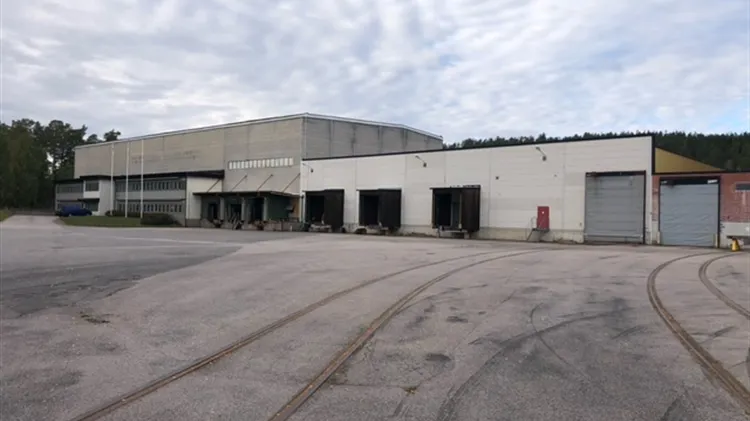 Logistikanläggning/lager | ID: 357194 | Hyra lager på Bruksgatan i ...